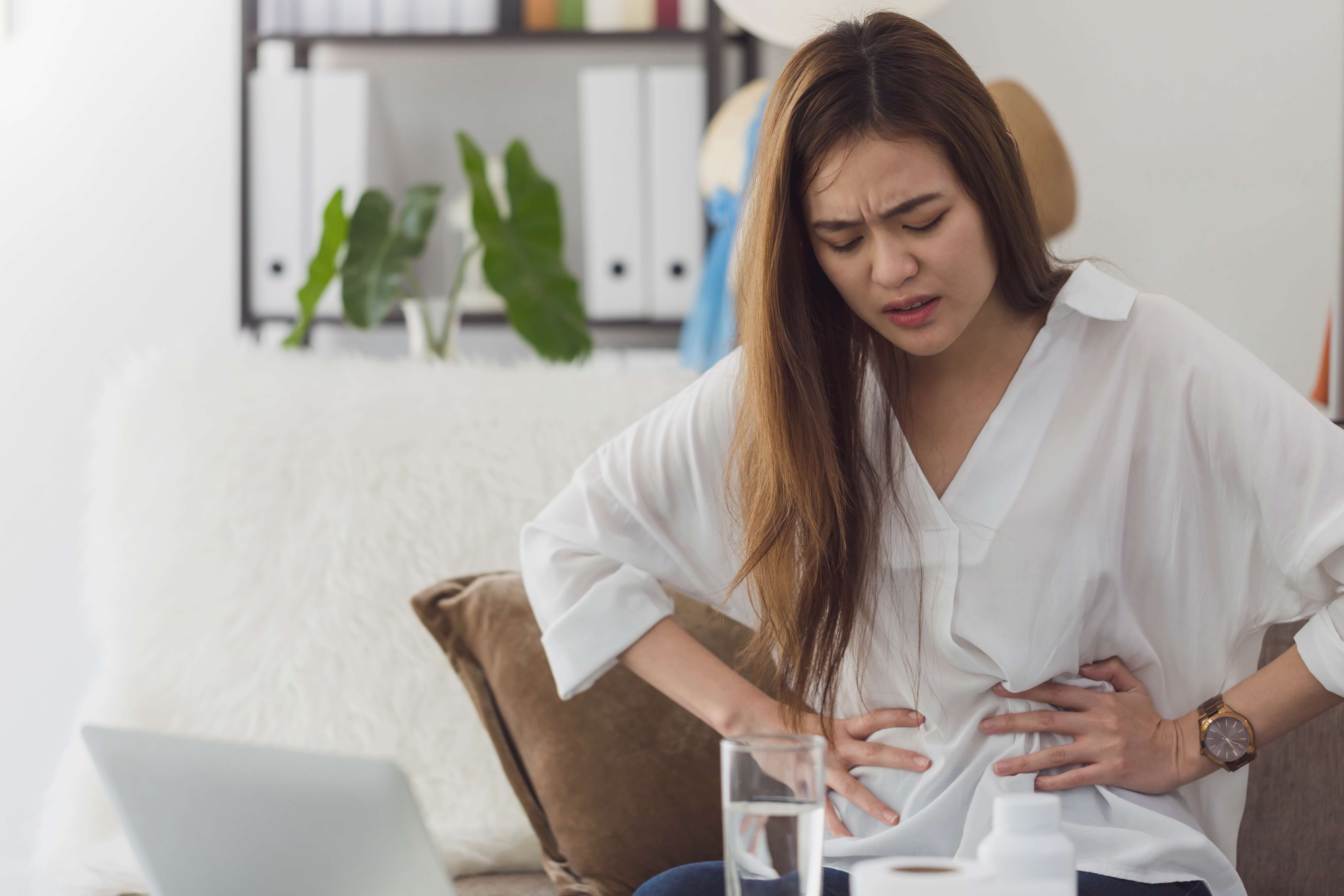 Abdominal pain | What causes it, and how can it be treated?